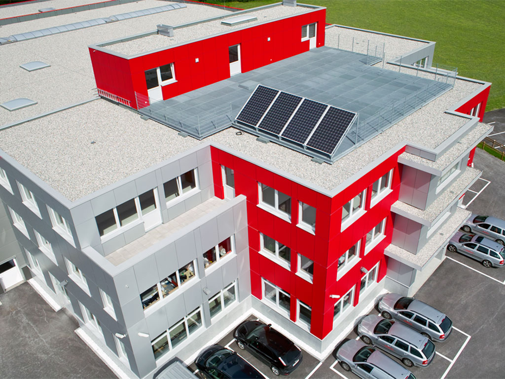 Die Welt geht neue Wege - Gehen Sie mit, Heliotherm Wärmepumpentechnik ...